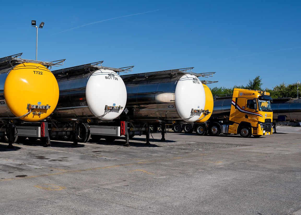 Fleet Parking – Formula Premier Truck Stop
